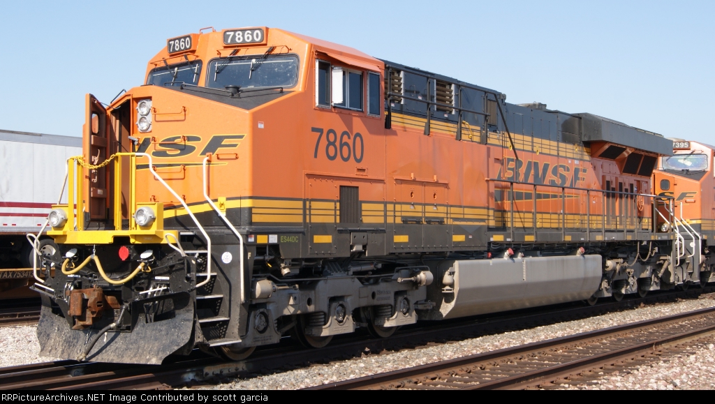 BNSF 7860